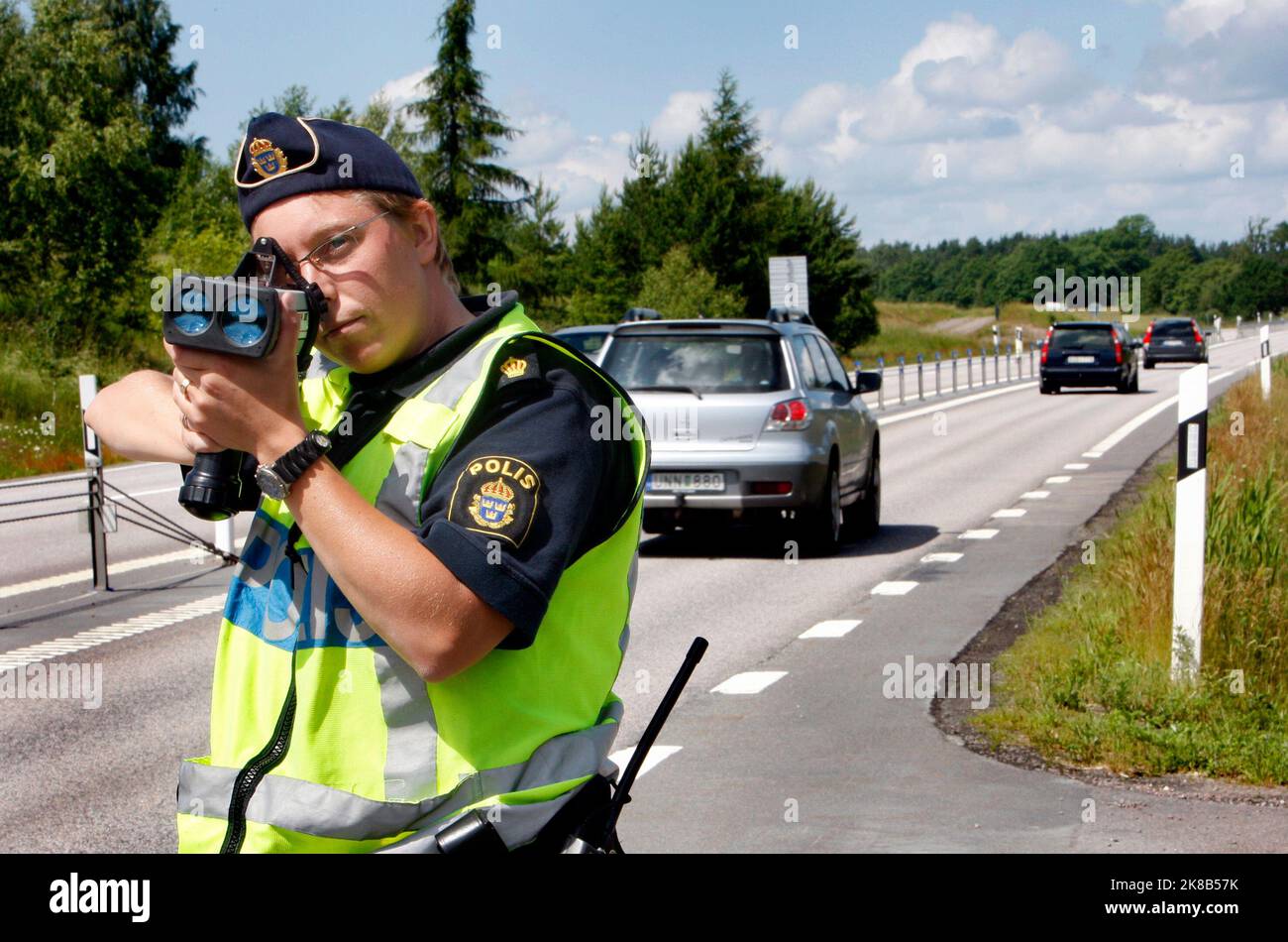 The police monitor the speed Stock Photo - Alamy