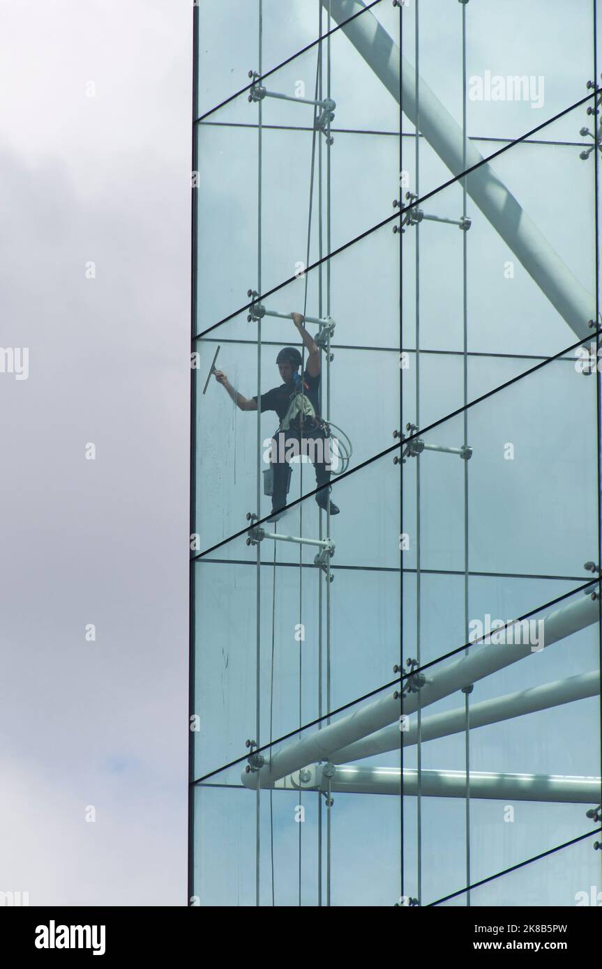 window cleaner on a skyscraper Stock Photo - Alamy
