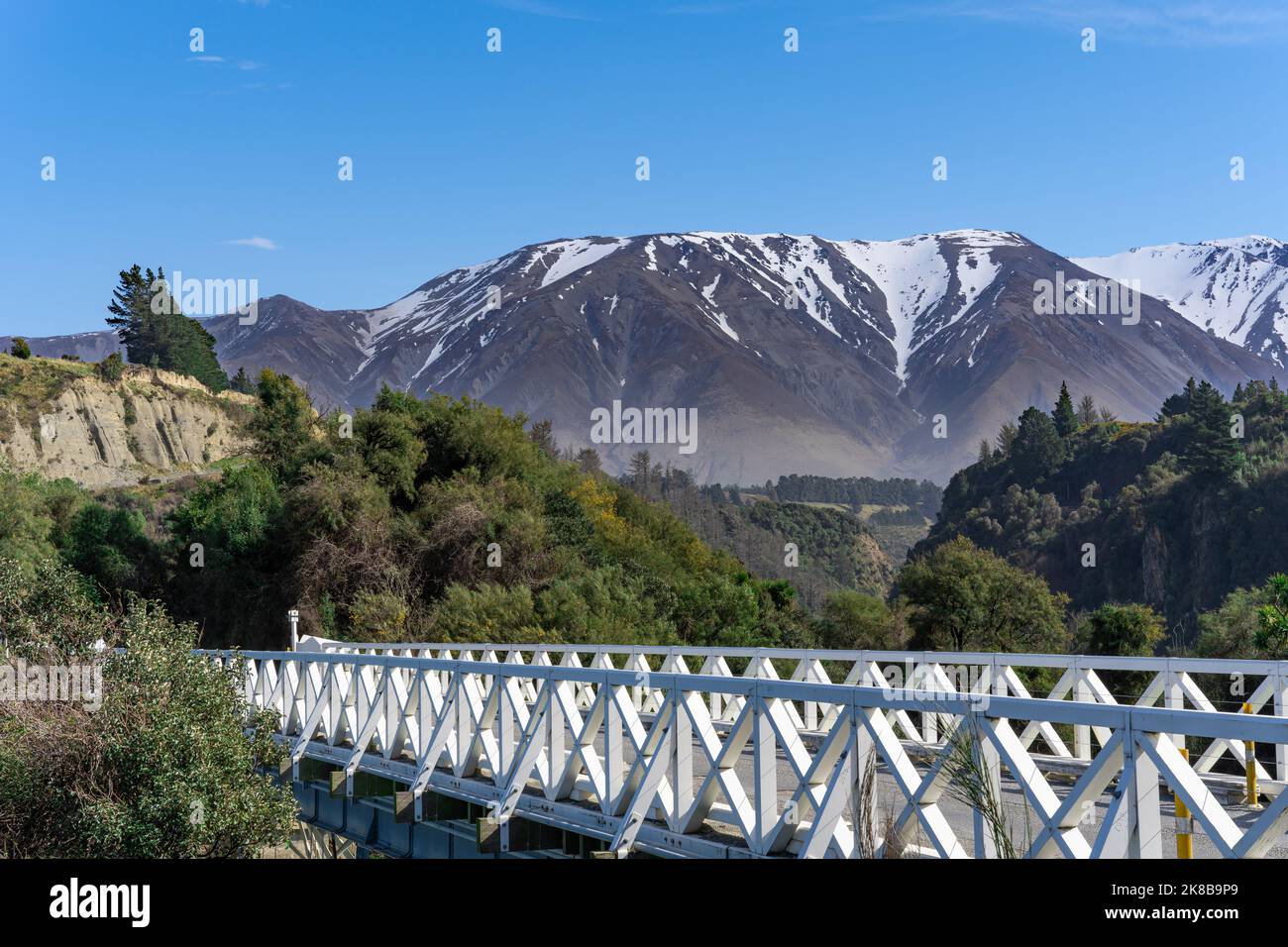 Stunning view of Rakaia Gorge Bridge and Rakaia River in inland ...
