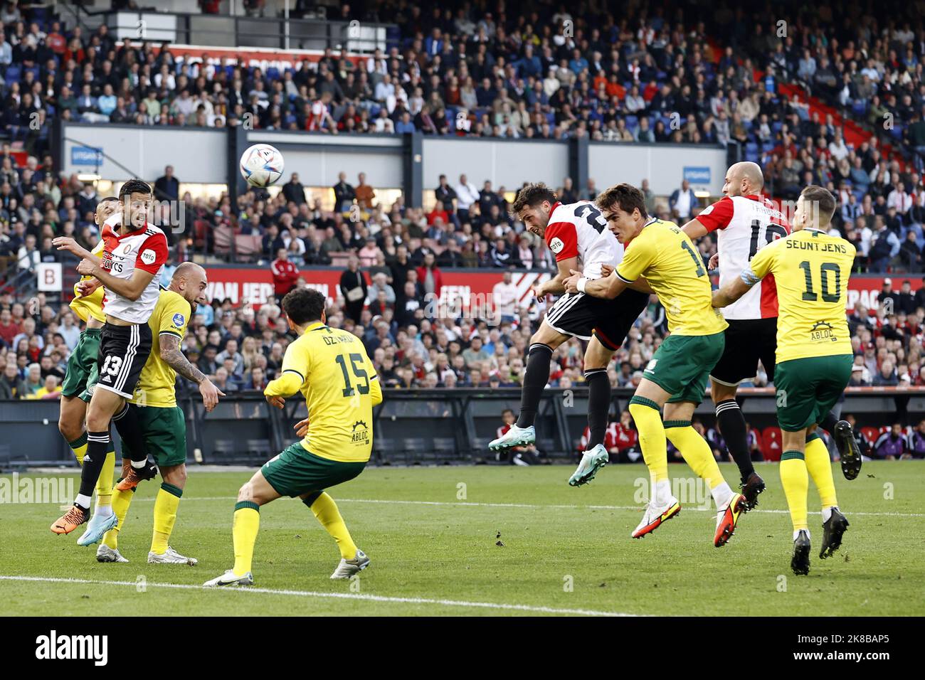 Er stadium hi-res stock photography and images - Alamy