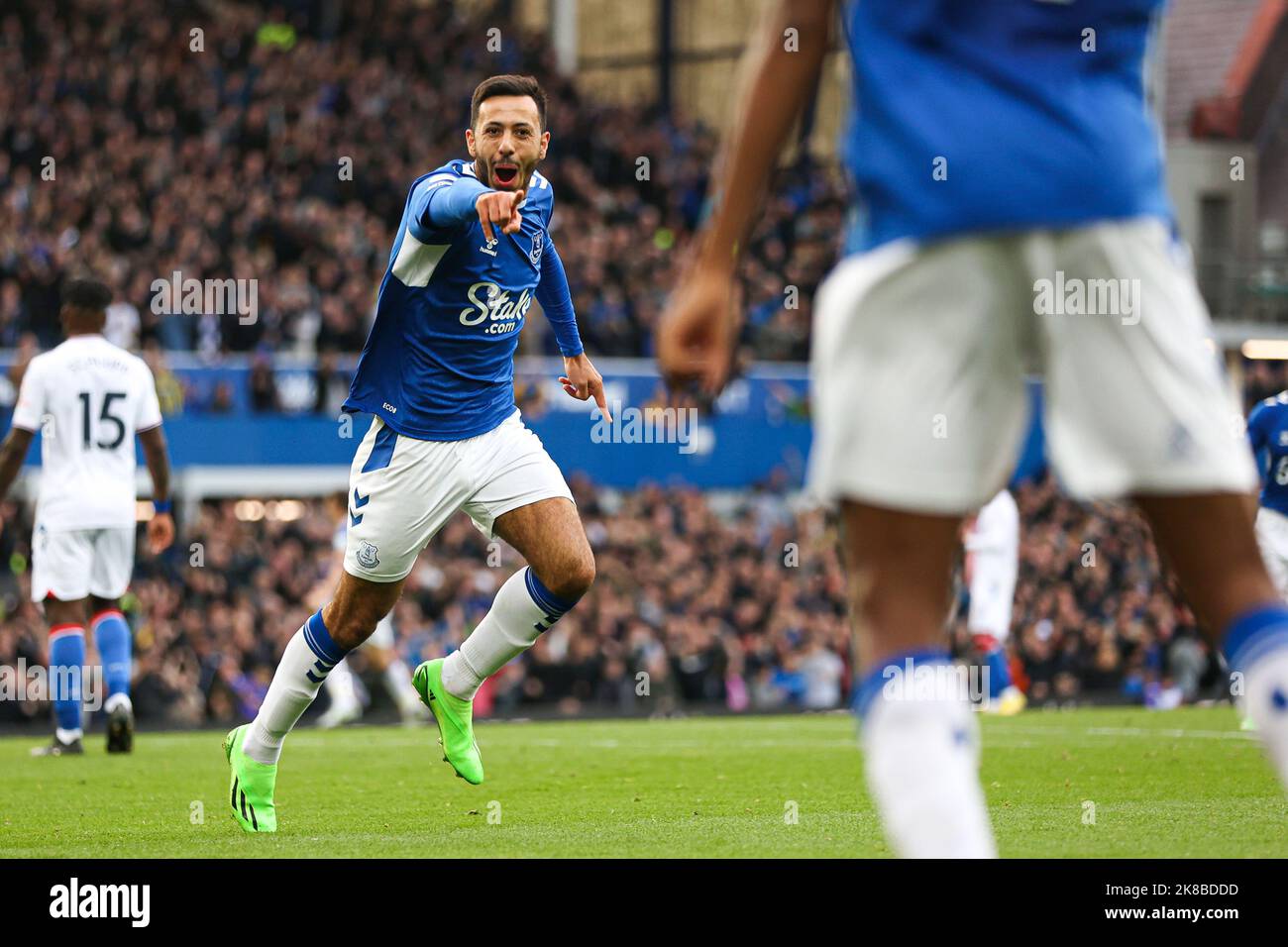 Dwight mcneil everton hi-res stock photography and images - Alamy