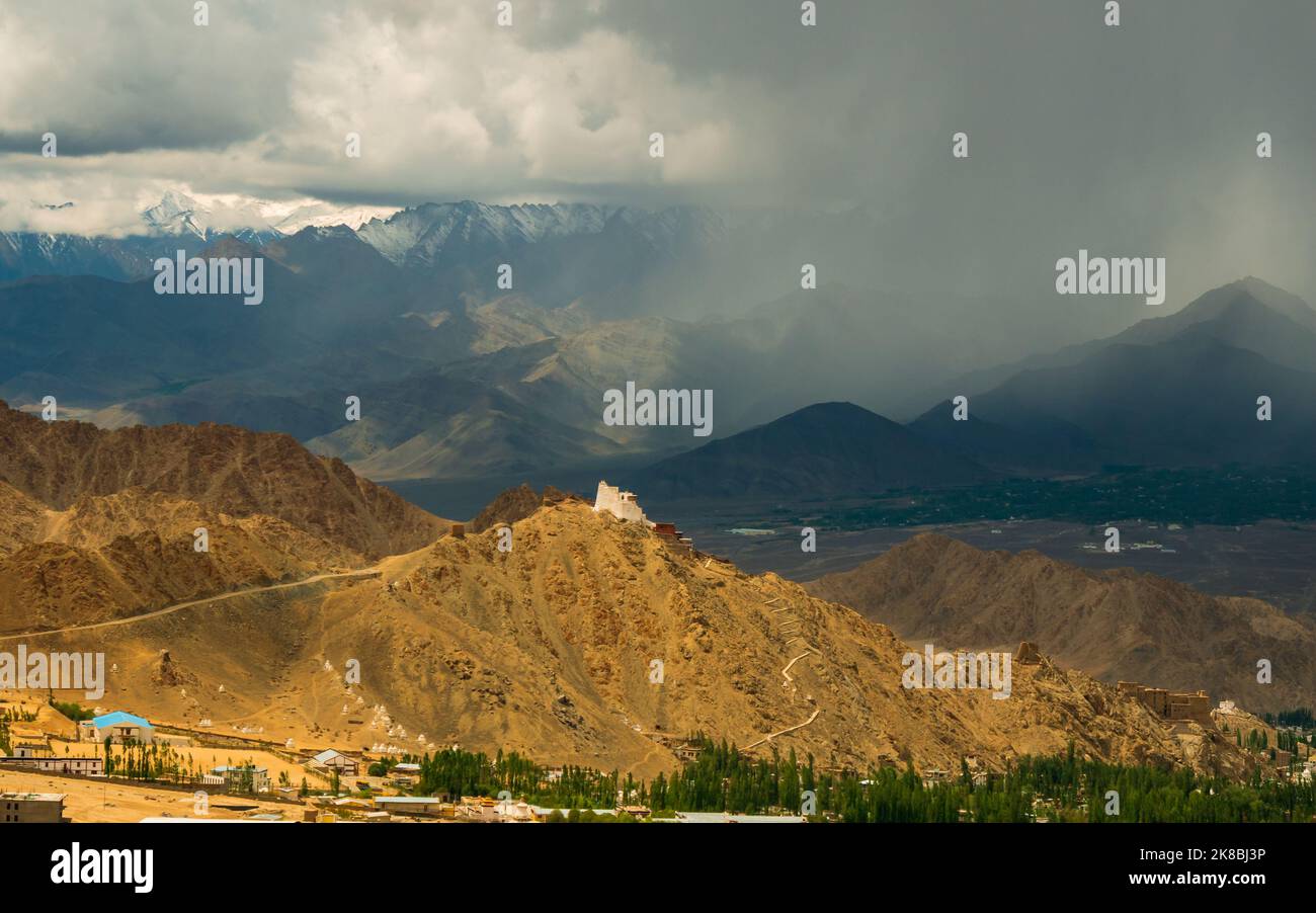 Beautiful landscape of Ladakh covering mountain range and sky, highest ...