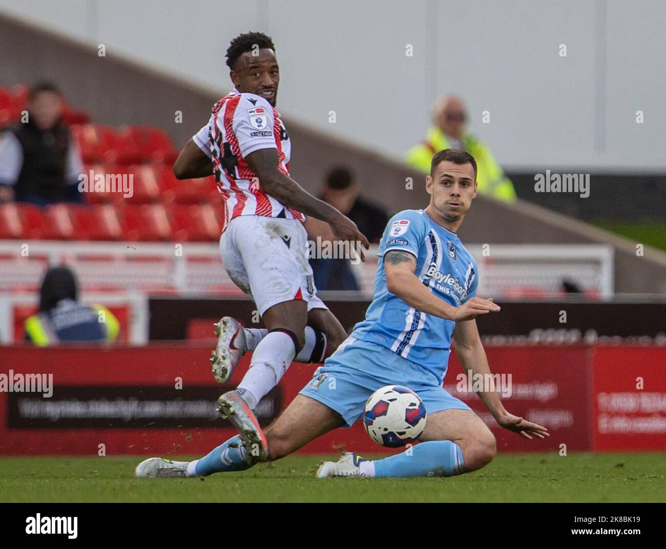 Stoke, UK. 22nd Oct 2022. 22nd October 2022; Bet365 Stadium, Stoke ...