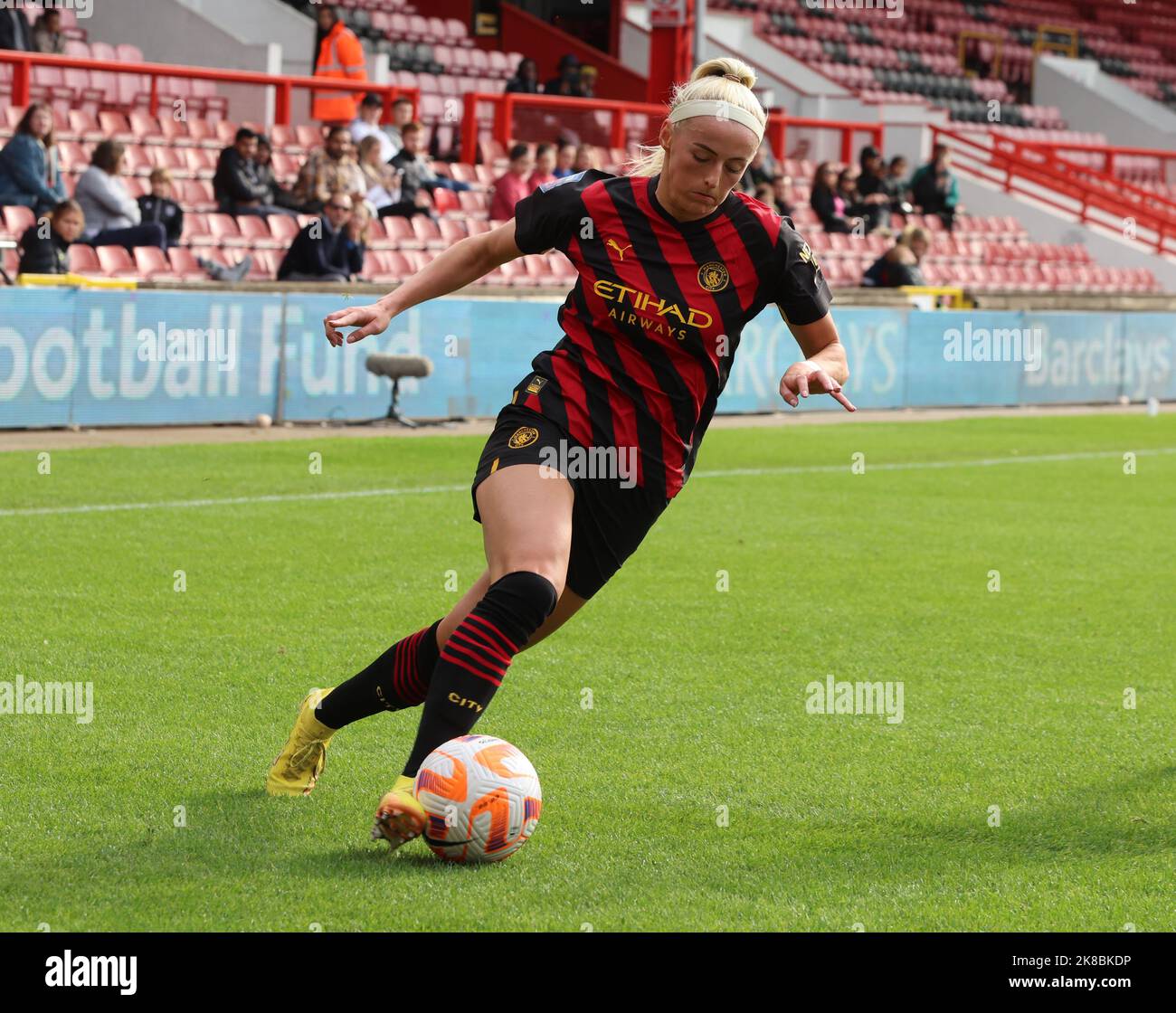 London, UK. 22nd Oct, 2022. Chloe Kelly of Manchester City WFC during ...