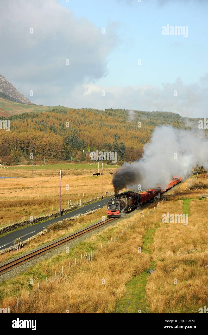 Double head steam train hi-res stock photography and images - Alamy