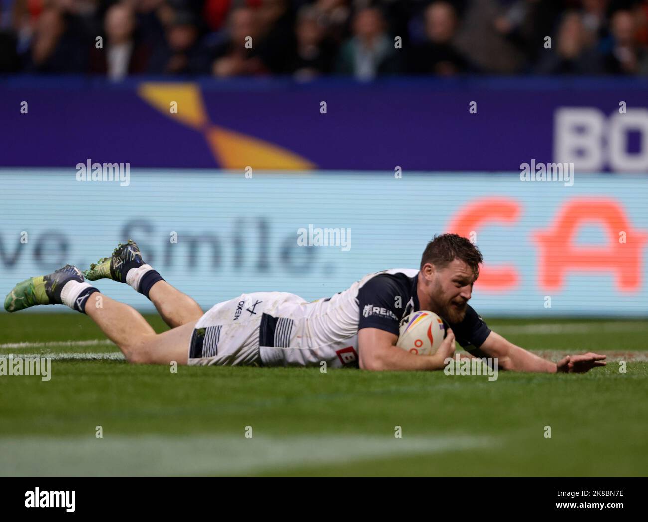 England's Elliot Whitehead scores his sides fourth try of the game ...