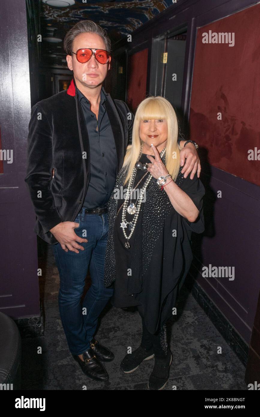 Aleksander janik and Shelly Bromfield attends Popstar Aaron Paul ...