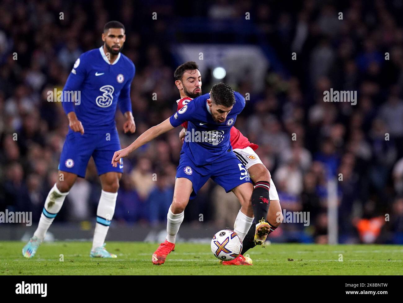 Chelsea's Jorginho (front) and Manchester United's Bruno Fernandes ...