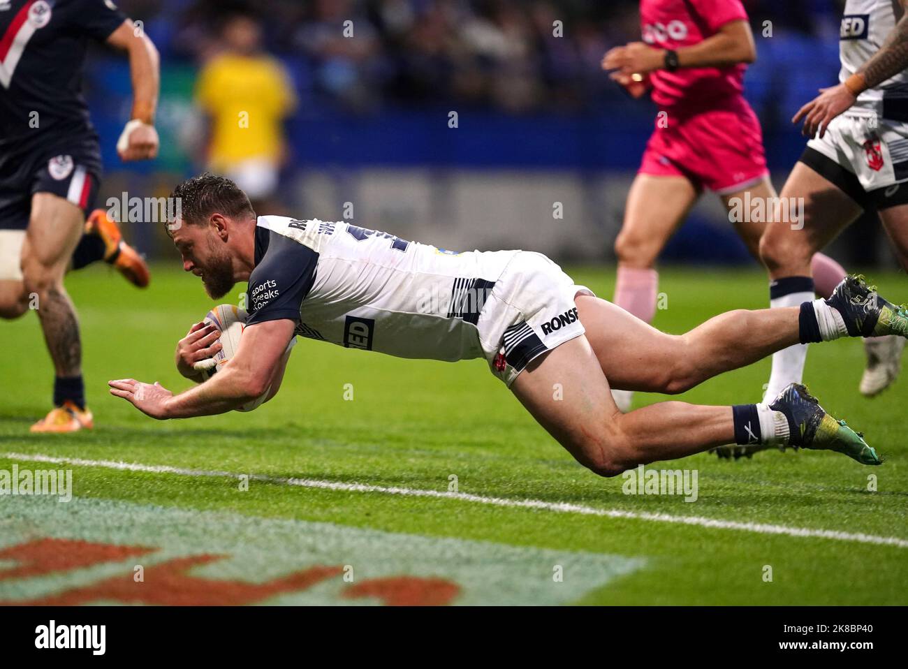 Elliot whitehead england hi-res stock photography and images - Alamy