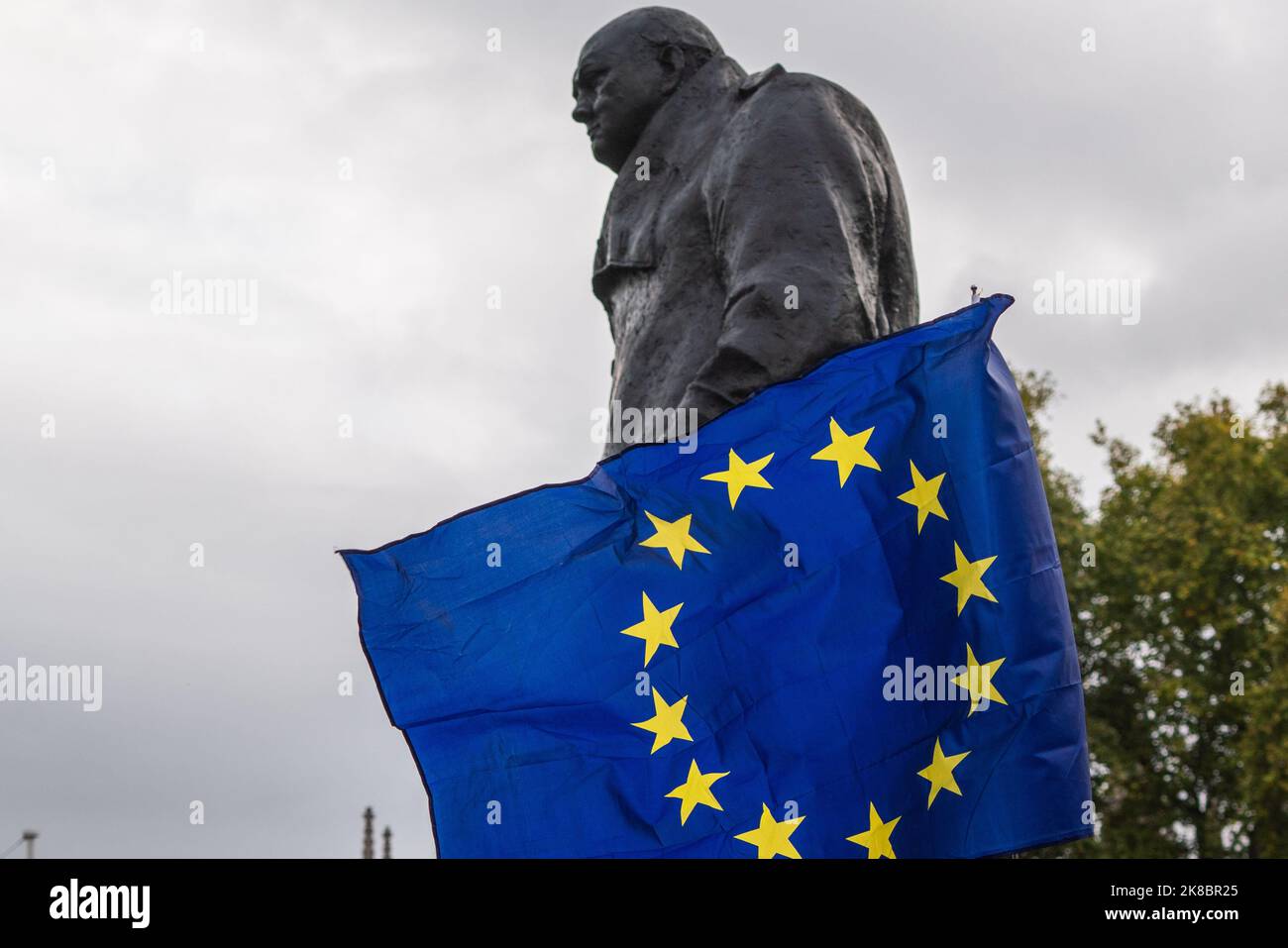 22 October 2022: European flag flying outside parliament in London ...