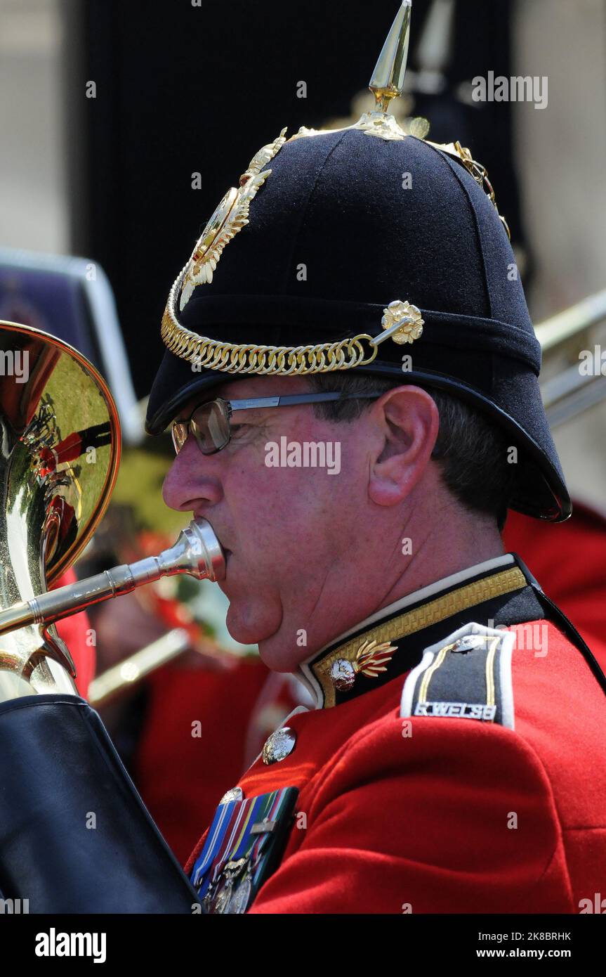 Armed forces brass band hi-res stock photography and images - Alamy