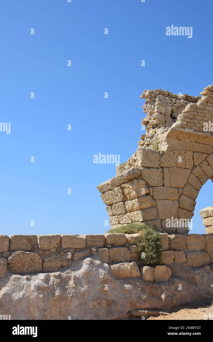 Hadrianic aqueduct hi-res stock photography and images - Alamy