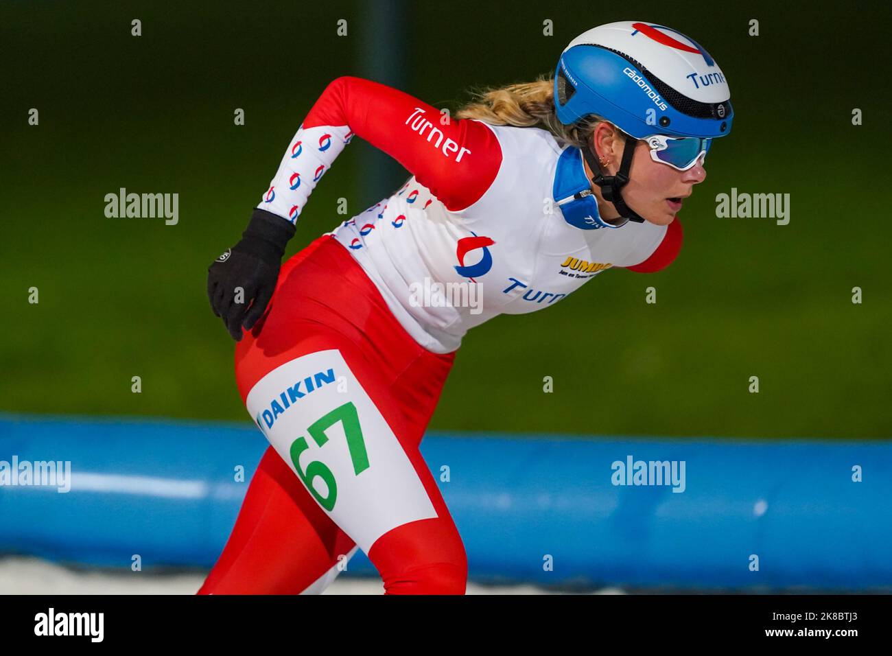 AMSTERDAM, NETHERLANDS - OCTOBER 22: Tjilde Bennis of team Turner ...