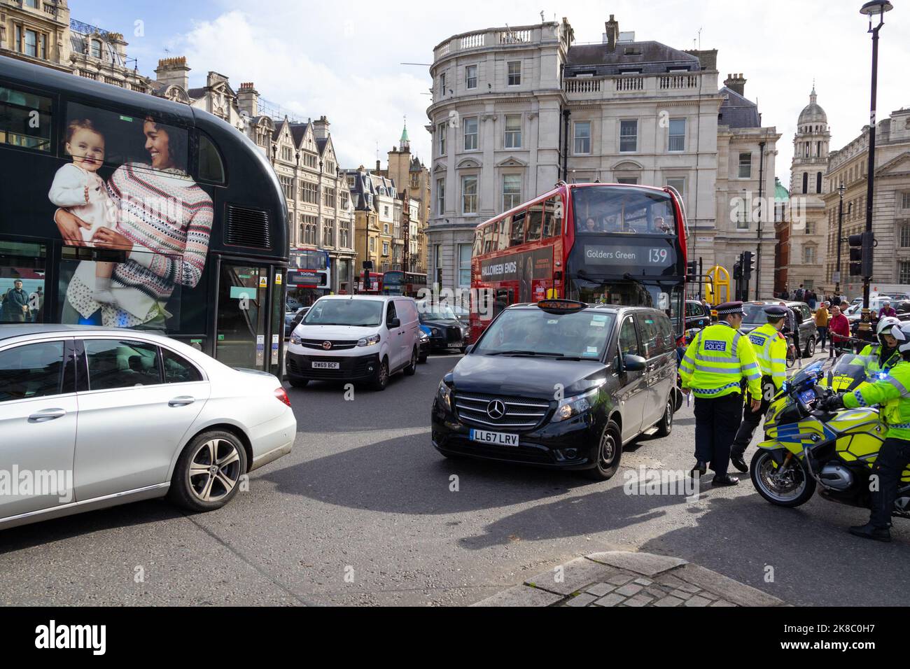Rejoin the EU march, traffic jam caused by protest, london, uk Stock ...