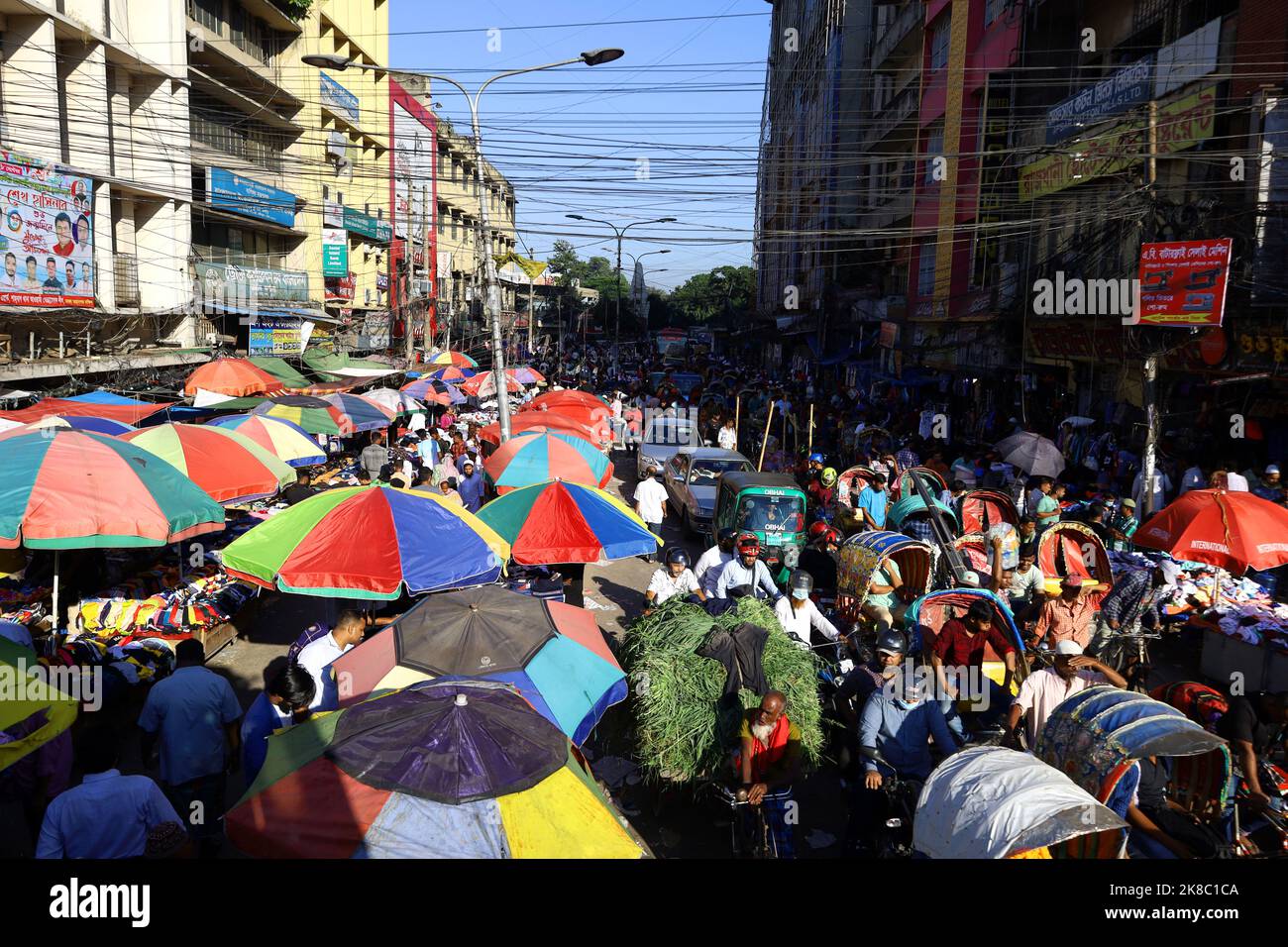 Mobile hawkers hi-res stock photography and images - Alamy