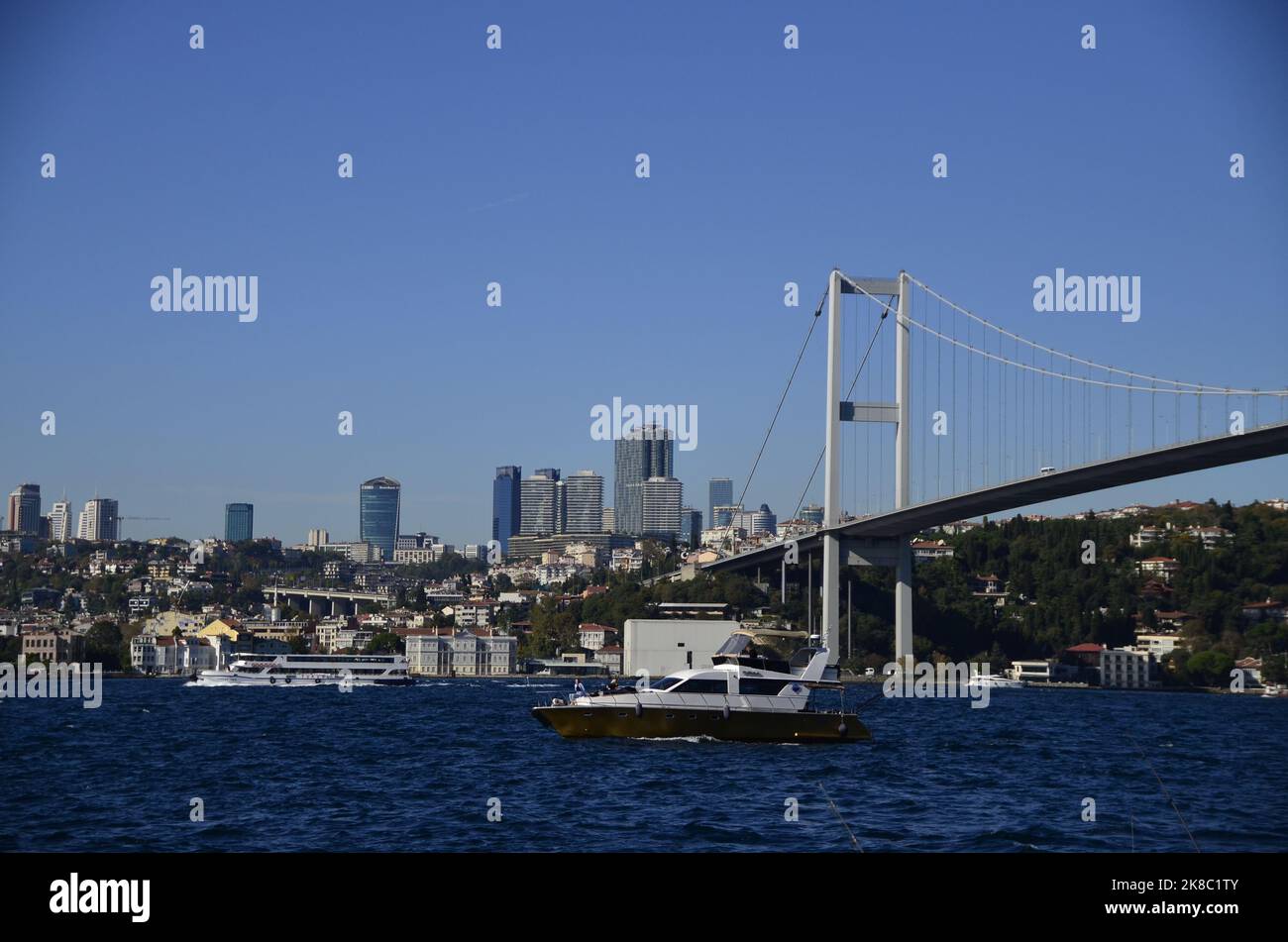 Istanbul waterway bridges hi-res stock photography and images - Alamy