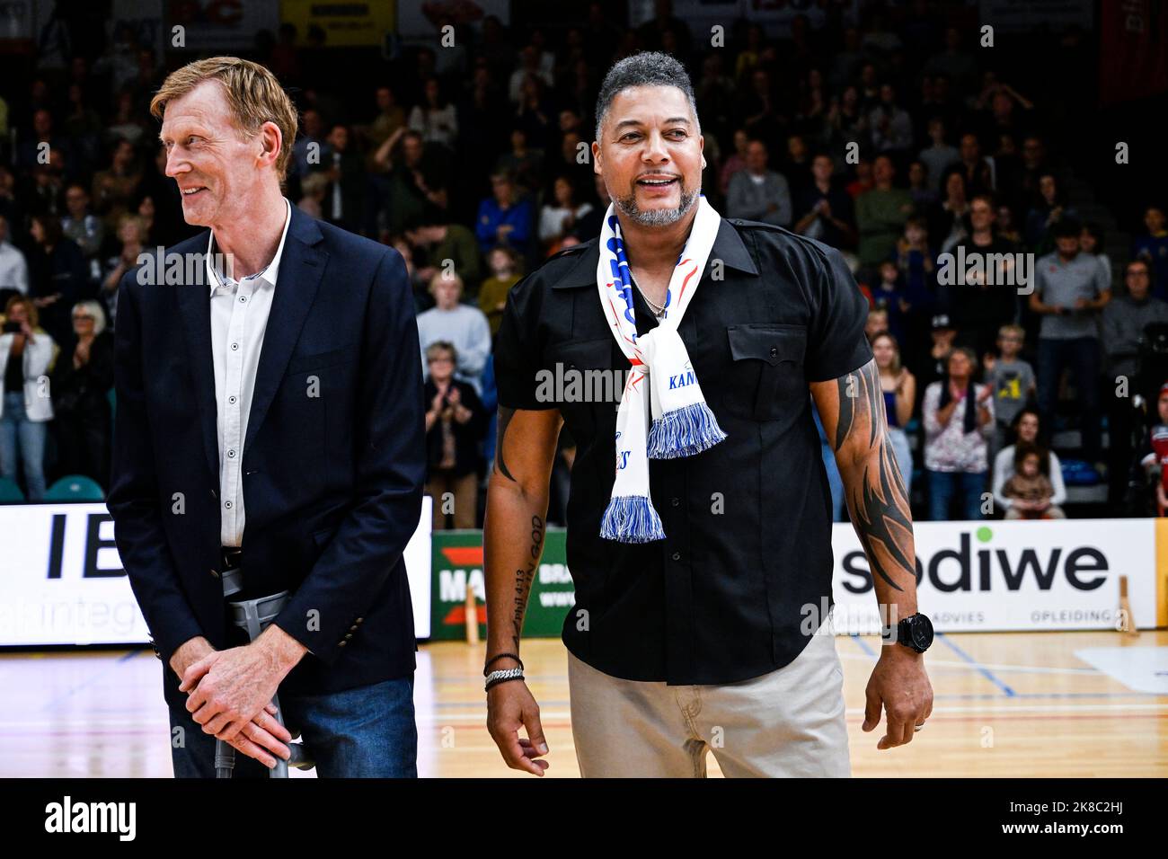 Racing Mechelen's Bill Varner pictured ahead of a basketball match ...
