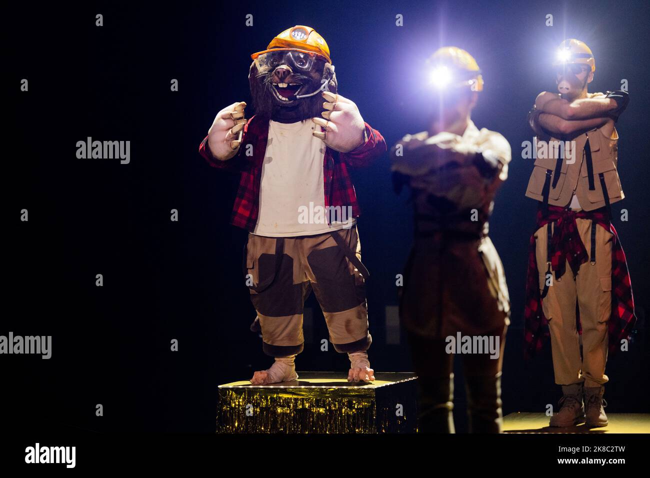 Cologne, Germany. 22nd Oct, 2022. The character "The Mole" is on stage ...