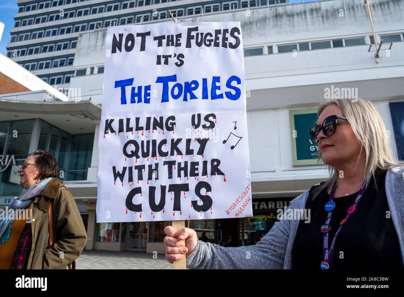 General election now placard hi-res stock photography and images - Alamy