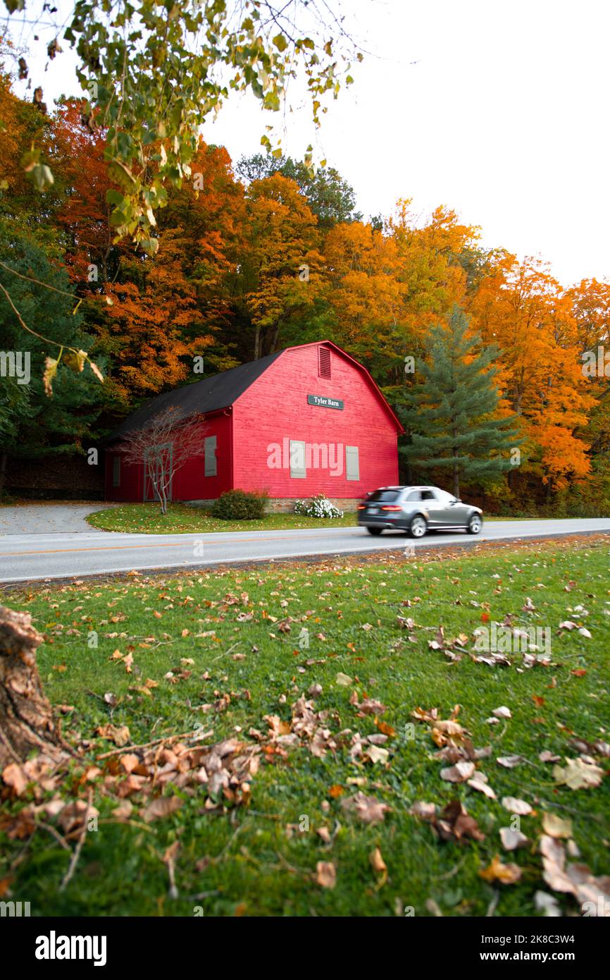 Tyler Barn in the Rocky River Reservation in Fall Stock Photo - Alamy