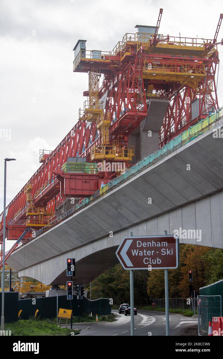 Denham, UK. 22nd October, 2022. The HS2 High Speed Rail Colne Valley ...