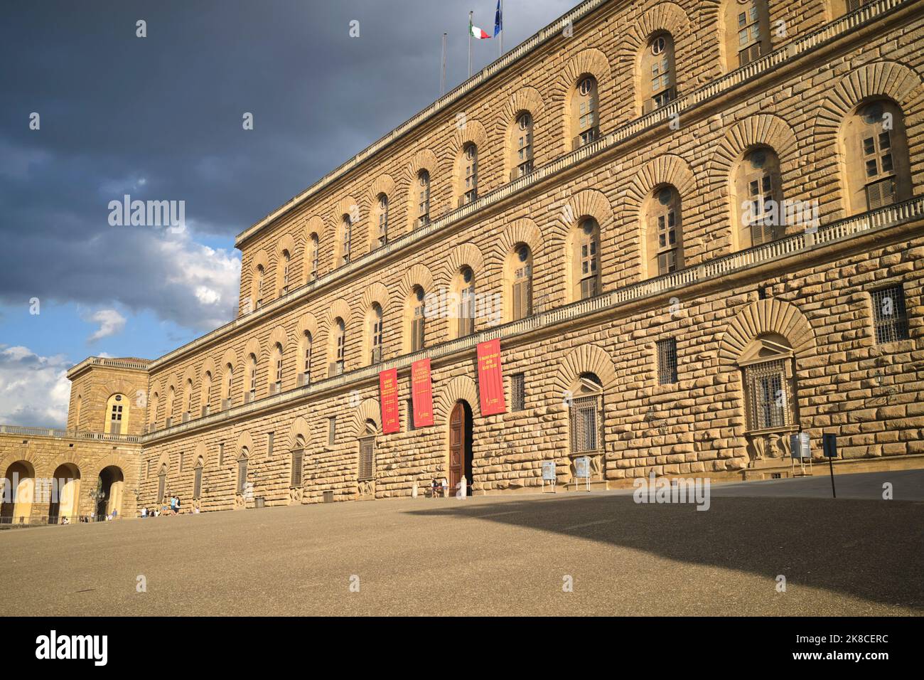 Pitti palace hi-res stock photography and images - Alamy