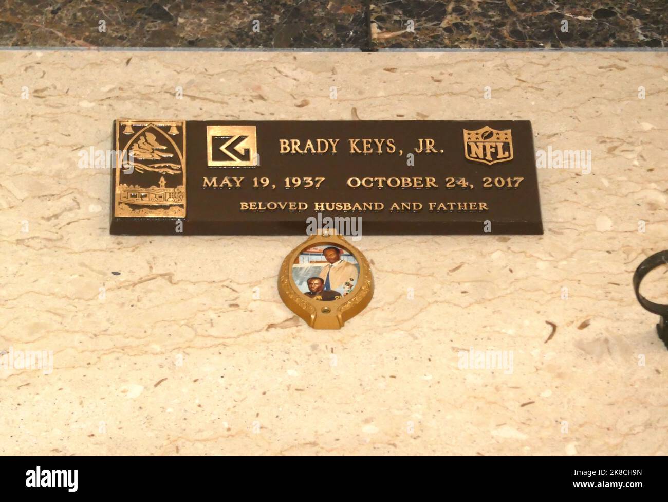 Inglewood, California, USA 19th October 2022 NFL Football Player Brady ...