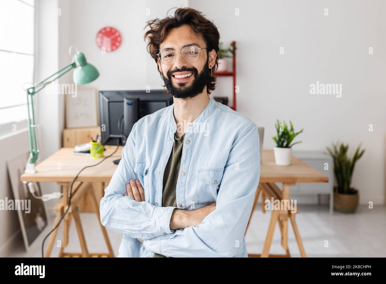 Workplace joy hi-res stock photography and images - Alamy
