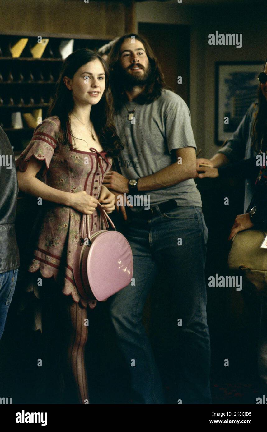 Anna Paquin & Jason Lee Film: Almost Famous (USA 2000) Characters: Polexia Aphrodisia & Jeff ...