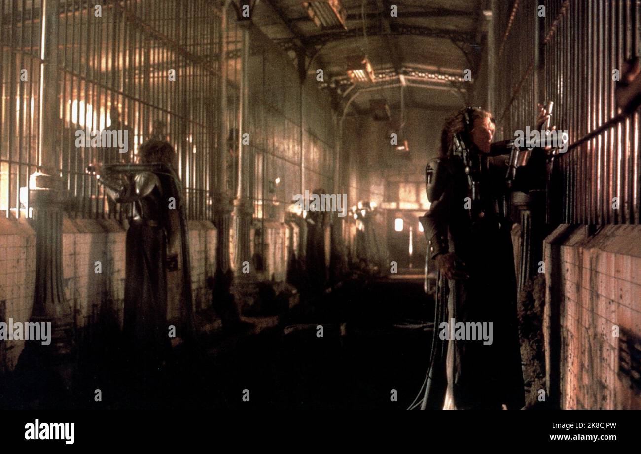 Psychlos Aliens Film: Battlefield Earth (USA 2000 ...