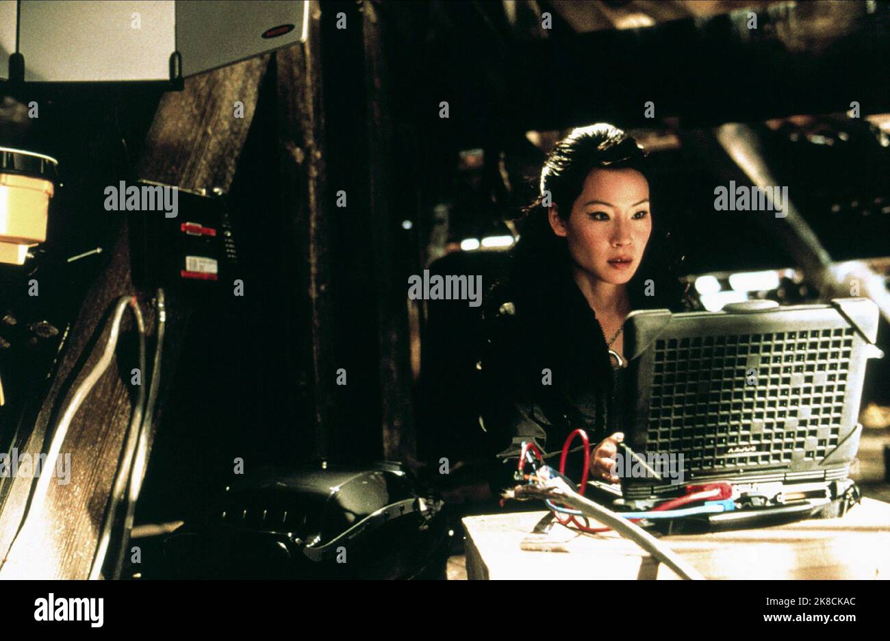Lucy Liu Film: Charlie'S Angels (USA/DE 2000) Characters: Alex Munday ...