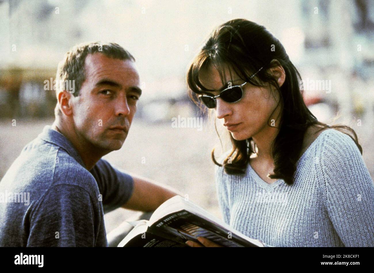 John hannah famke janssen circus hi-res stock photography and images ...