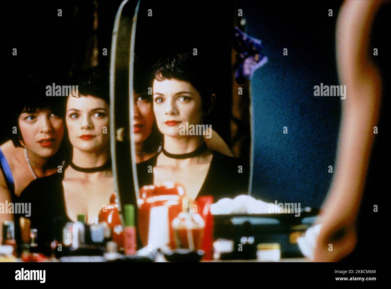 Stacy Edwards & Olivia Williams Film: Four Dogs Playing Poker (2000 ...