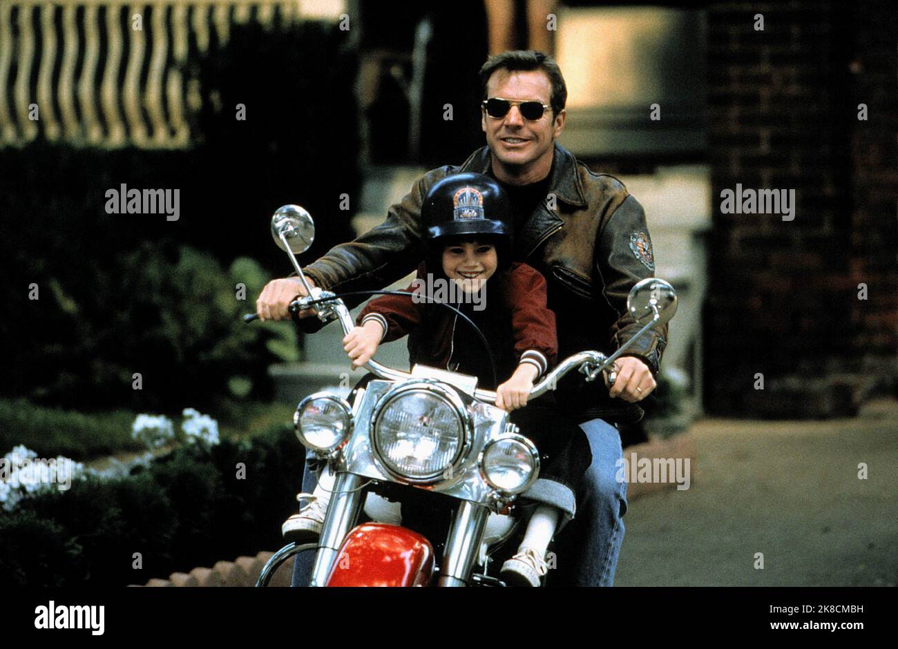 Dennis Quaid & Daniel Henson Film: Frequency (2000) Characters: Frank ...