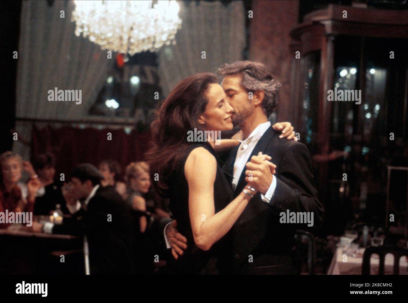 Andie Macdowell & David Strathairn Film: Harrison'S Flowers (2000) Characters: Sarah Lloyd ...