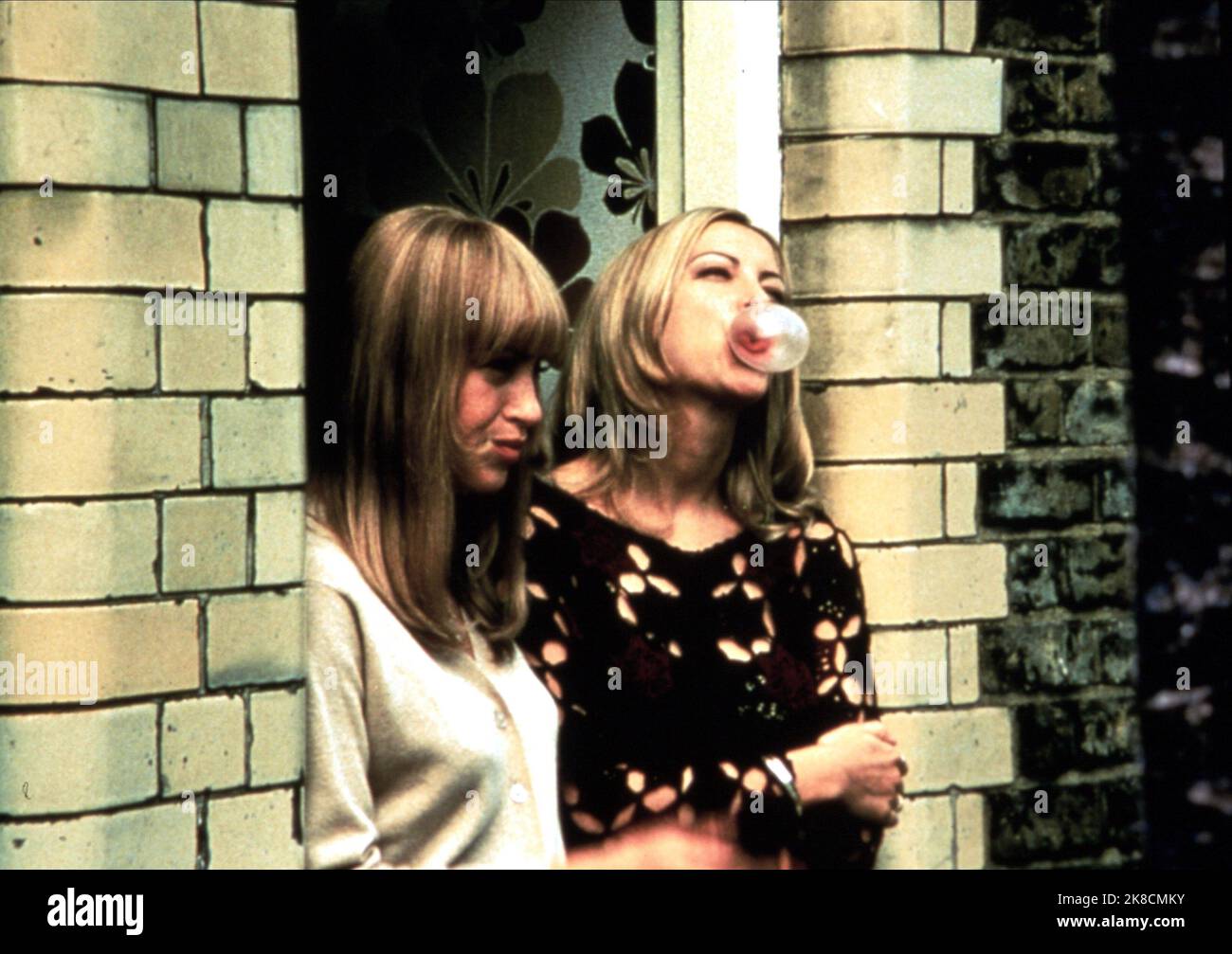 Nicole Appleton & Natalie Appleton Film: Honest (2000) Characters ...