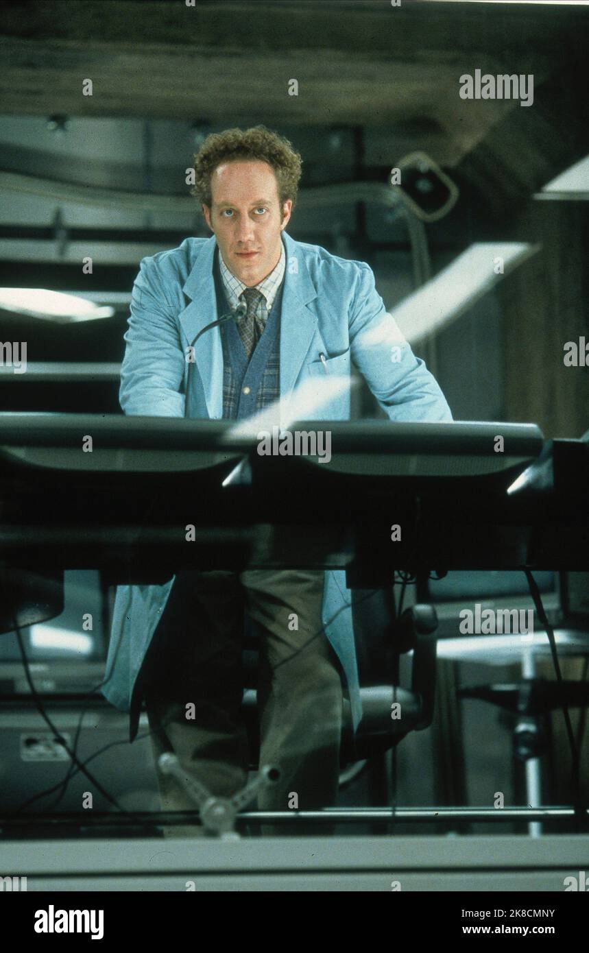 Joey Slotnick Film: Hollow Man (2000) Characters: Frank Chase Director ...