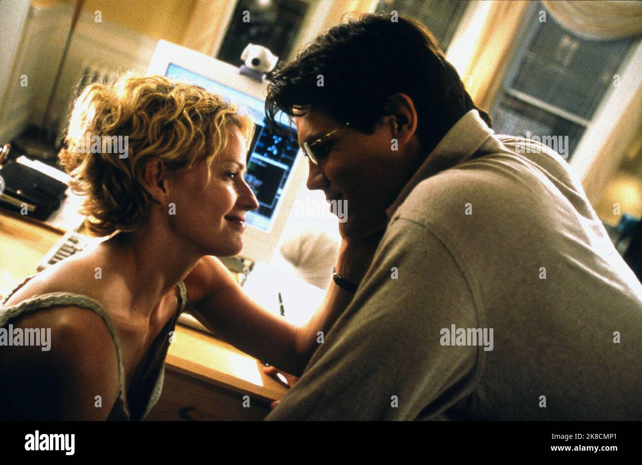 Elisabeth Shue & Josh Brolin Film: Hollow Man (2000) Characters: Linda ...
