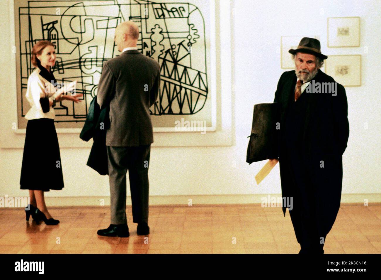 Ian Holm Film: Joe Gould'S Secret (2000) Characters: Joe Gould Director ...