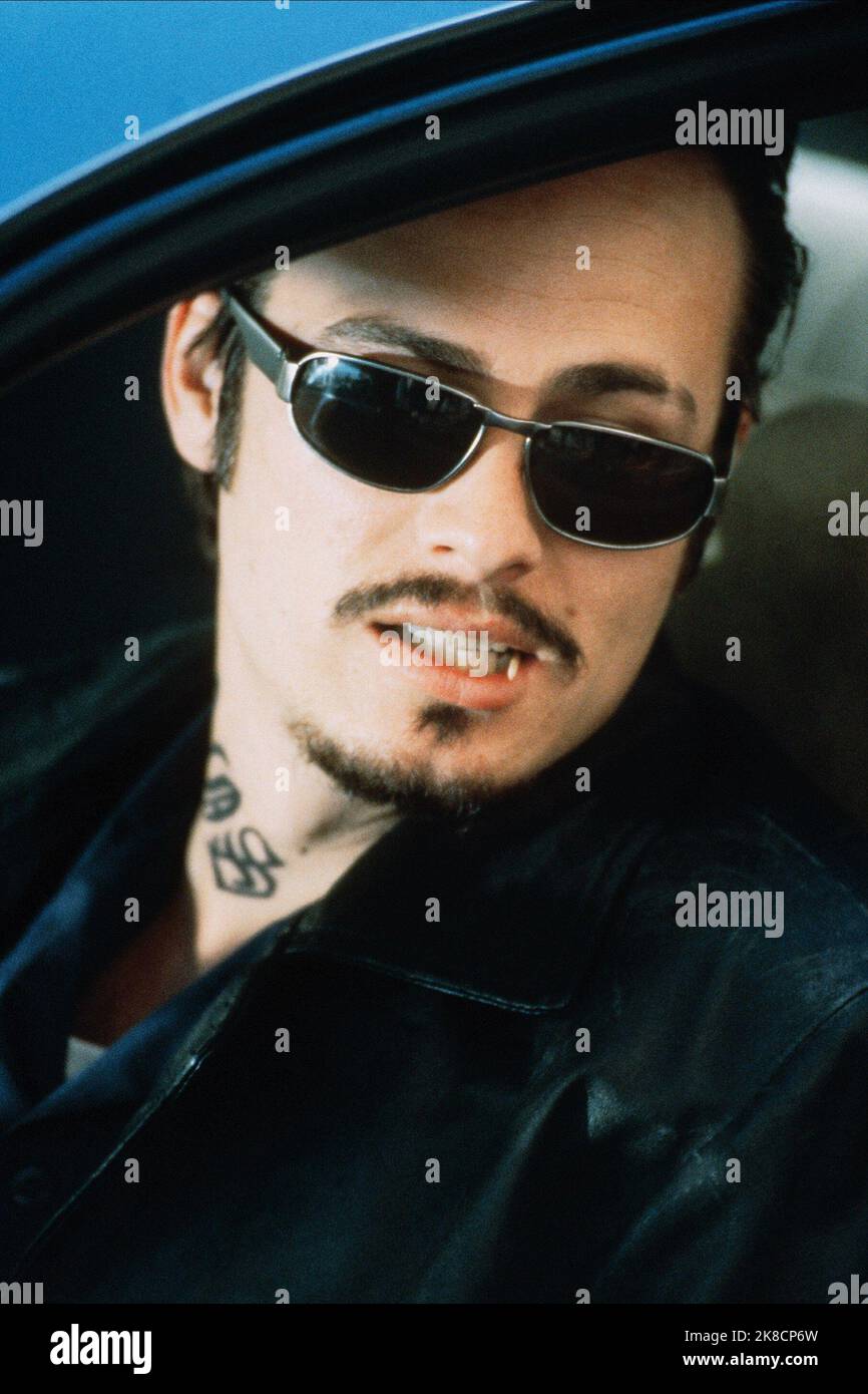 Liam Waite Film: Second Skin (2000) Characters: tommy g Director ...