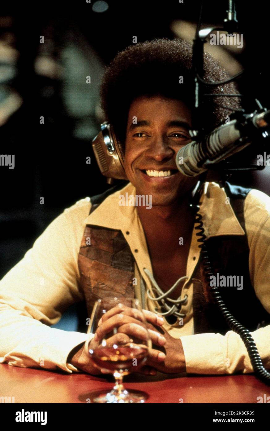 Tim Meadows Film: The Ladies Man (2000) Characters: Leon Phelps ...