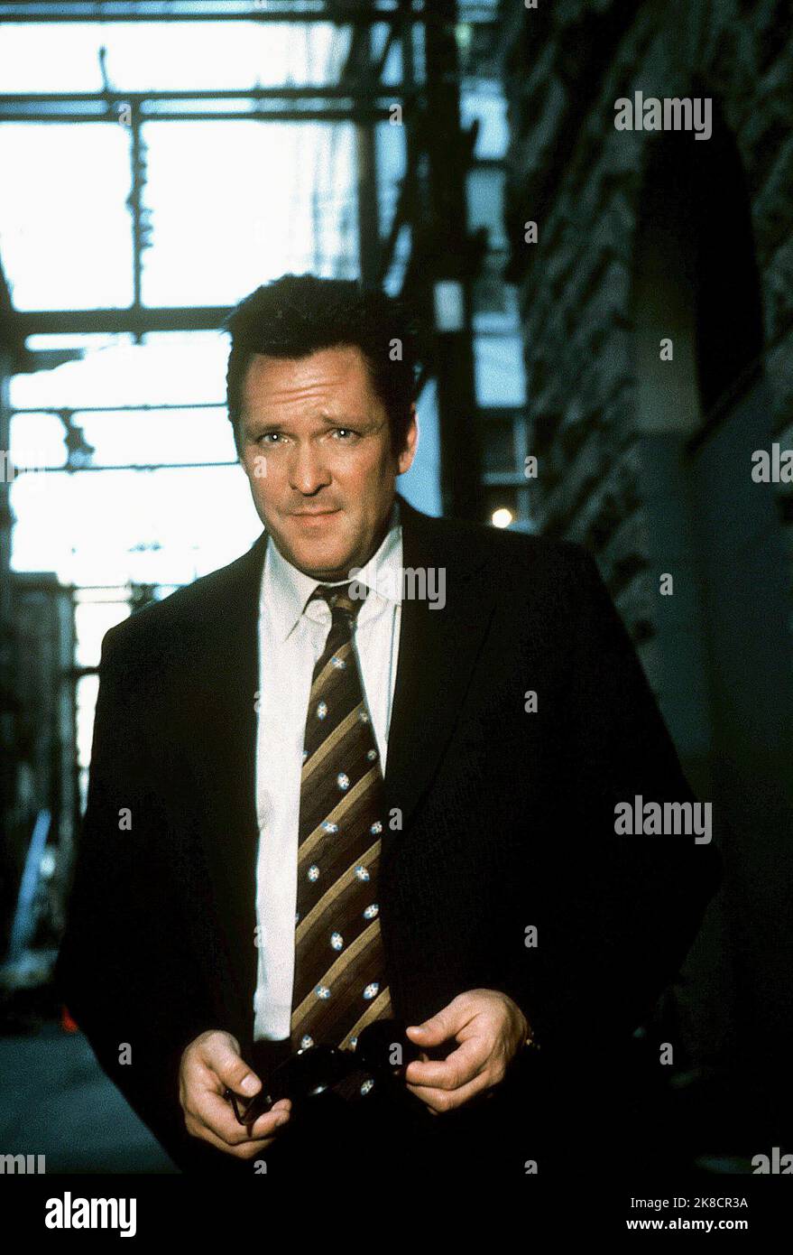 Tv evidence hi-res stock photography and images - Alamy