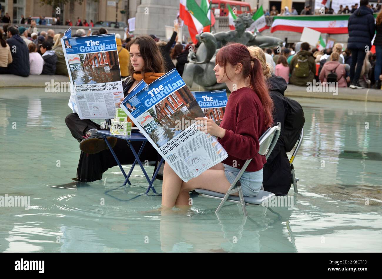 London, UK. 22nd Oct, 2022. Animal Rebellion protest on folding chairs ...