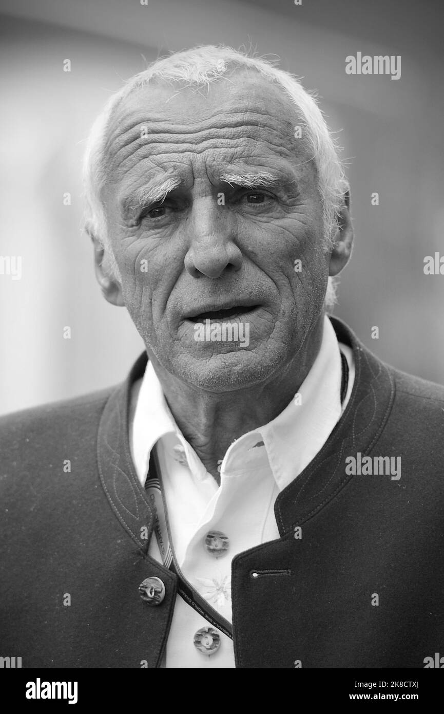 Dietrich mateschitz red bull Black and White Stock Photos & Images - Alamy