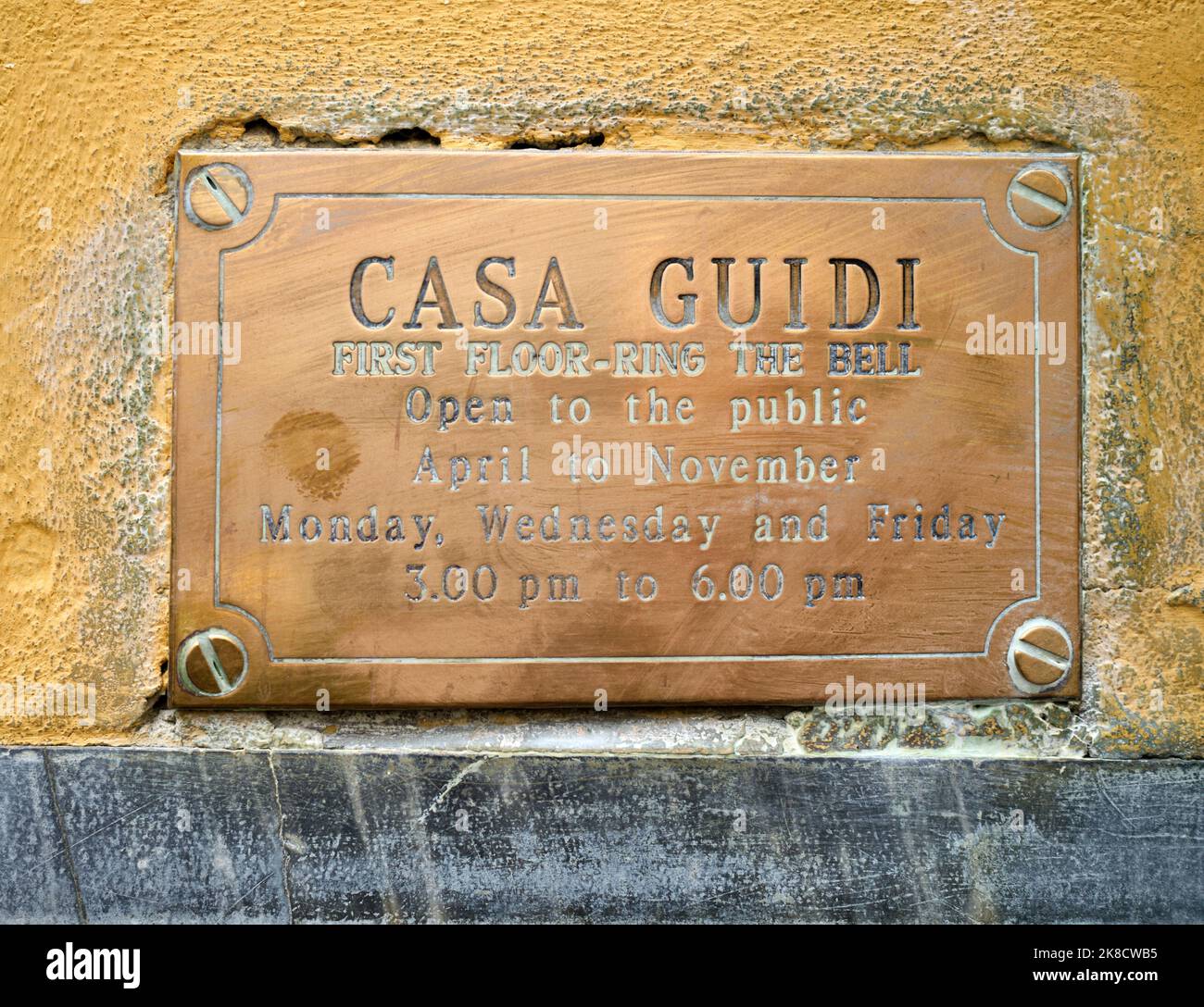 Casa guidi windows hi-res stock photography and images - Alamy