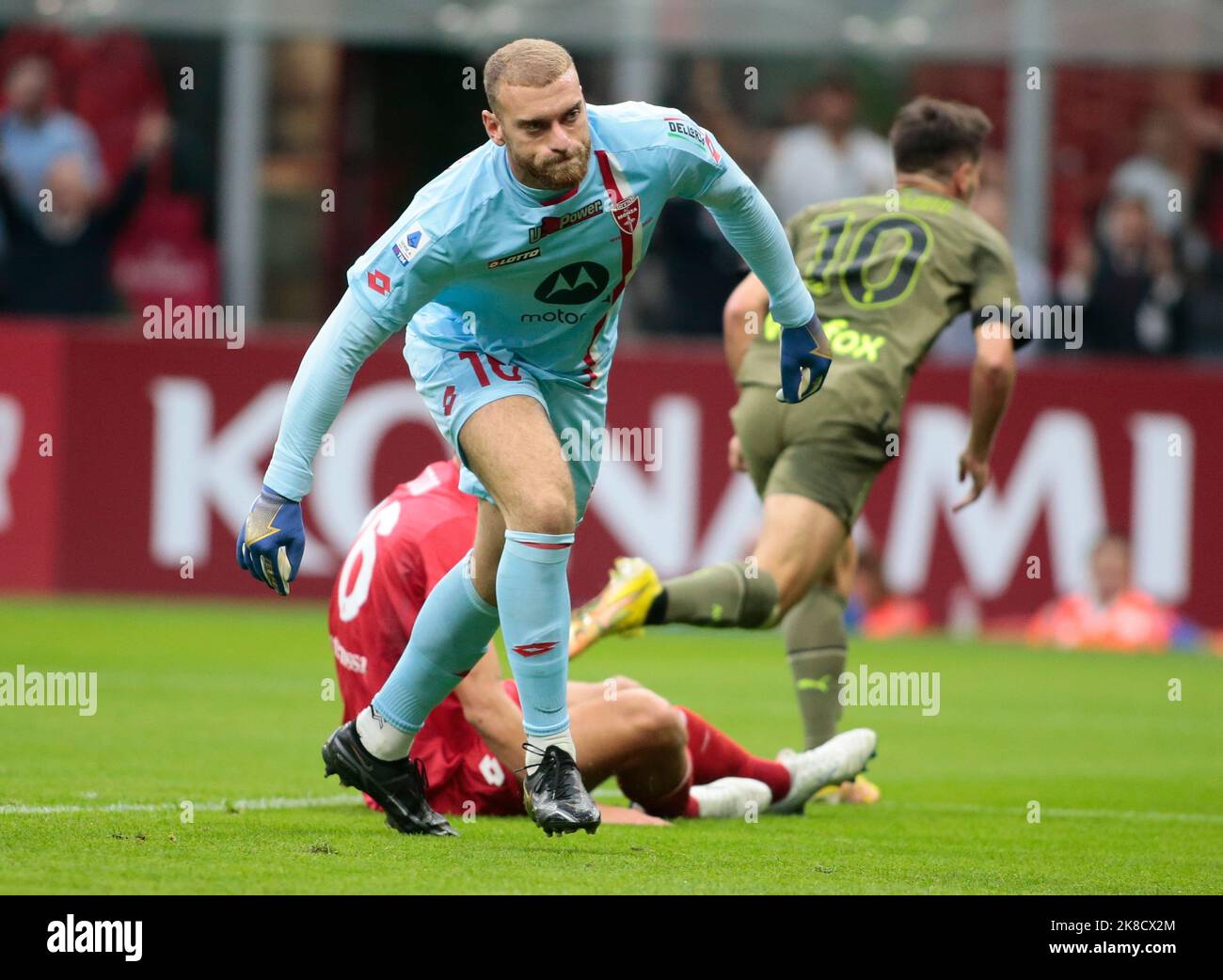 Michele Di Gregorio of AC Monza during the Italian Serie A, football ...