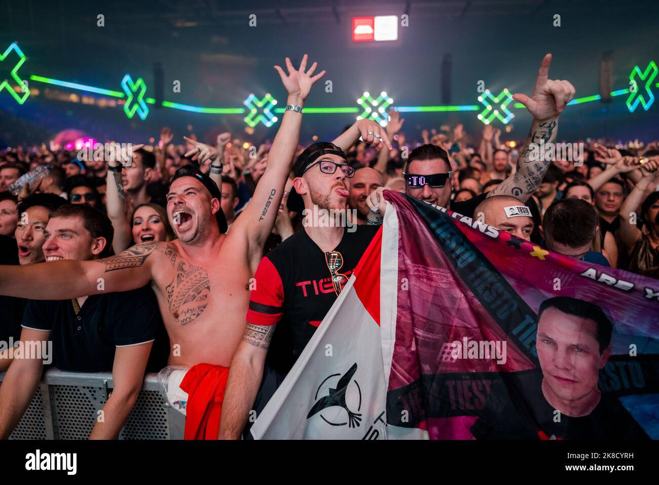 2022-10-22 22:55:15 AMSTERDAM - Visitors during Amsterdam Music ...