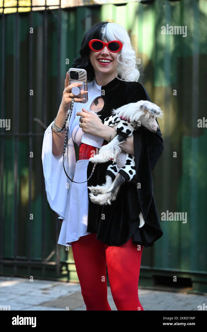 People show off their pets during the Tompkins Square Park Halloween ...