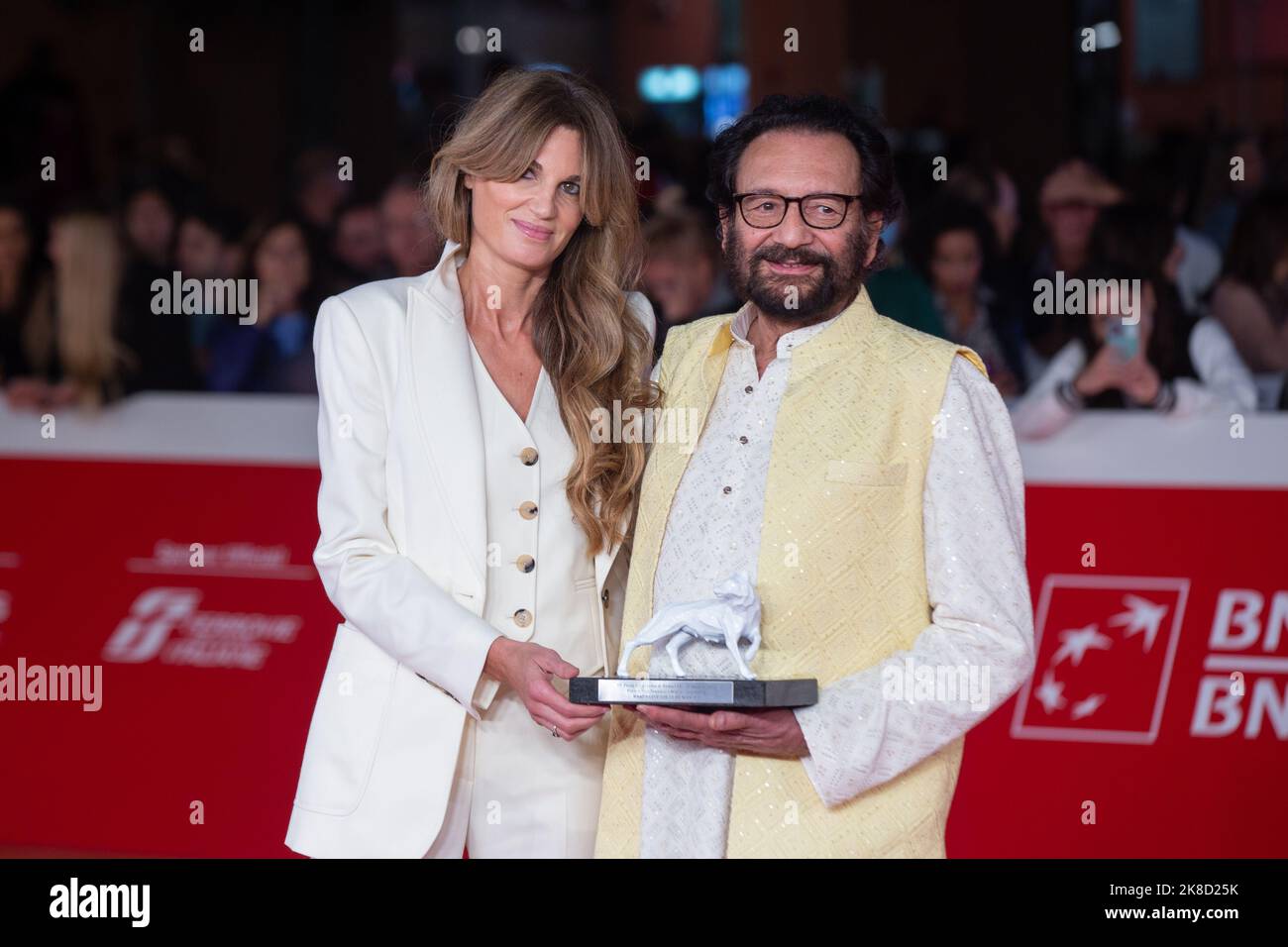 Jemima Khan and Shekhar Kapur attend the red carpet for the awards ...