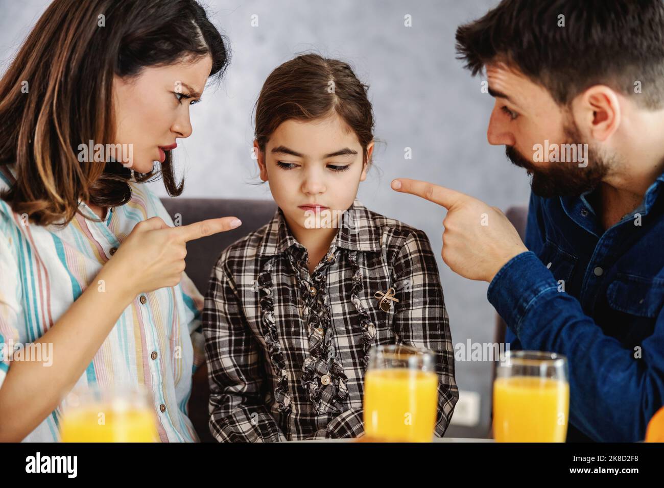 Pointing her finger and scolding child hi-res stock photography and images - Alamy